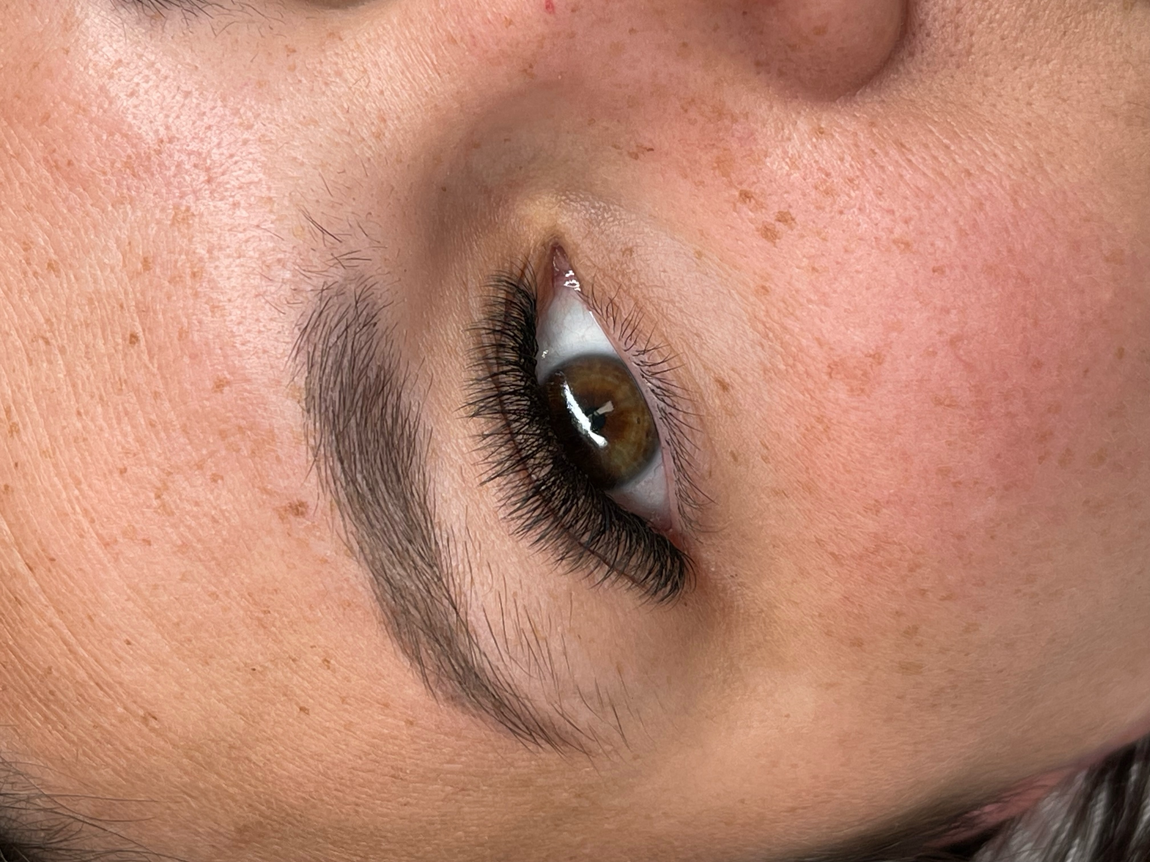 LeiLashes - Classic, Hybrid, Wispy, and Volume Eyelash Extensions